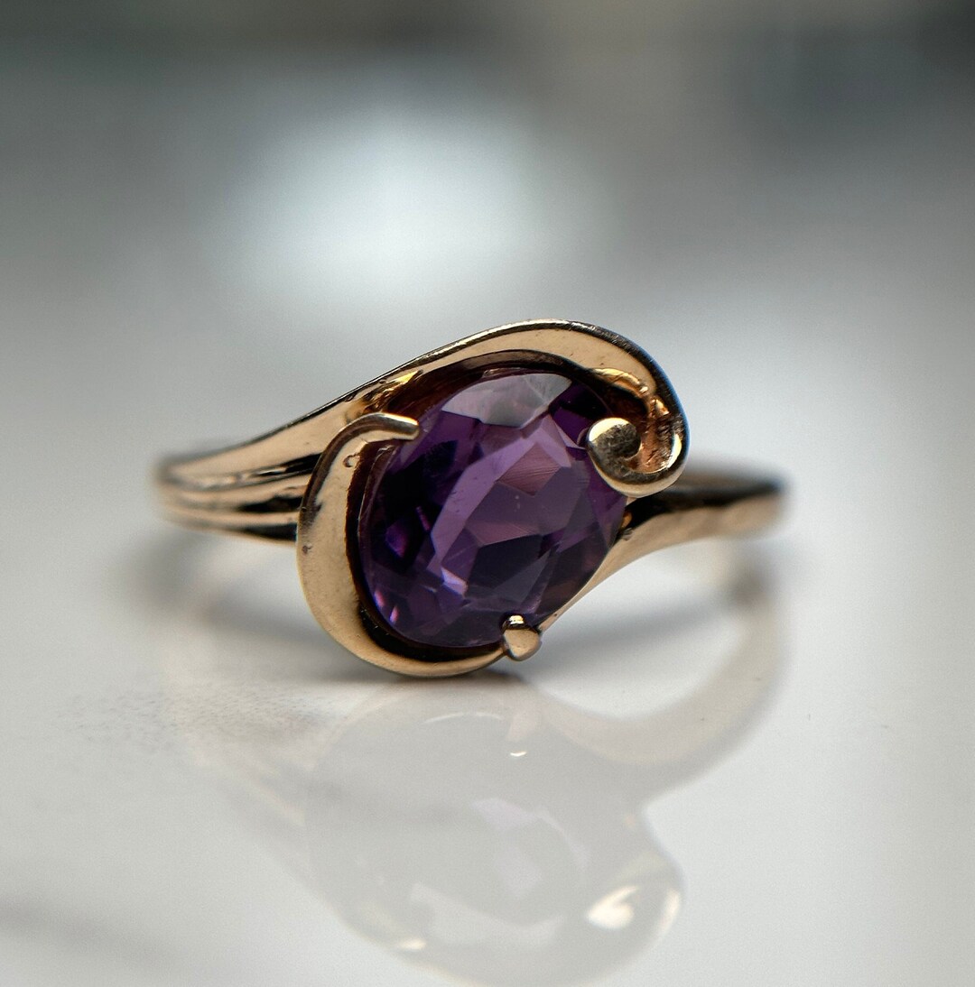 Estate 14K Gold and Amethyst Stone Ring, Beautiful Tilted Oval Cut ...