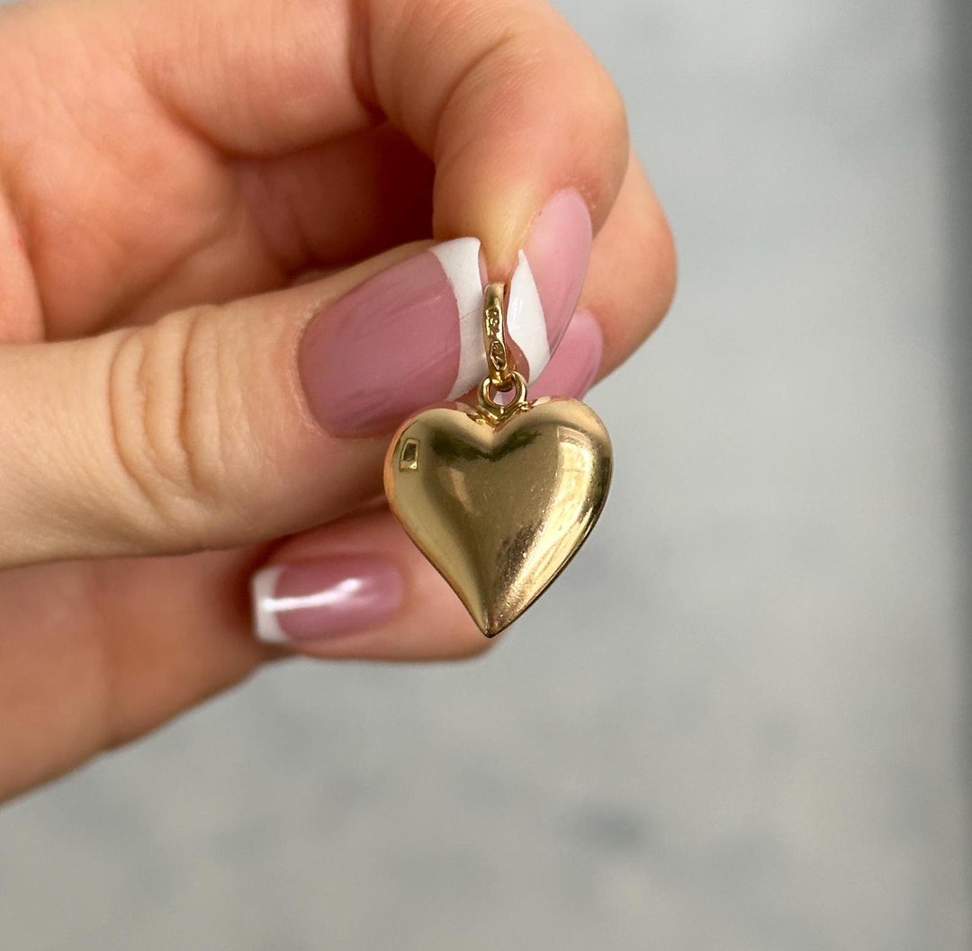 18KT Puffy Gold Heart Pendant, Estate 18KT Yellow Gold Love Necklace ...