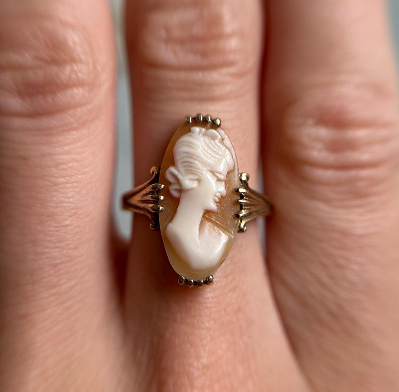 Handcarved Vintage 10KT Gold Cameo Ring, Orange & Cream Cameo Ring ...