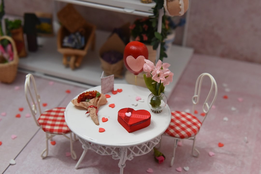 Miniature Valentine Gift Set - Etsy