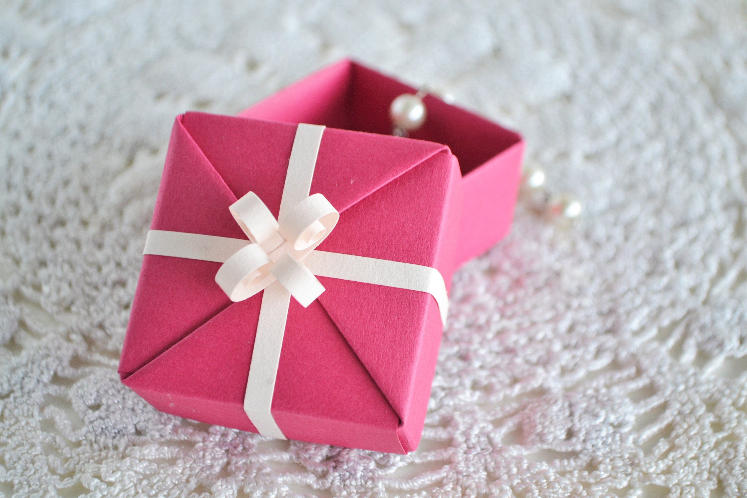 Origami Gift Boxes With Lids Finished Origami Wedding Favor Box Set of ...