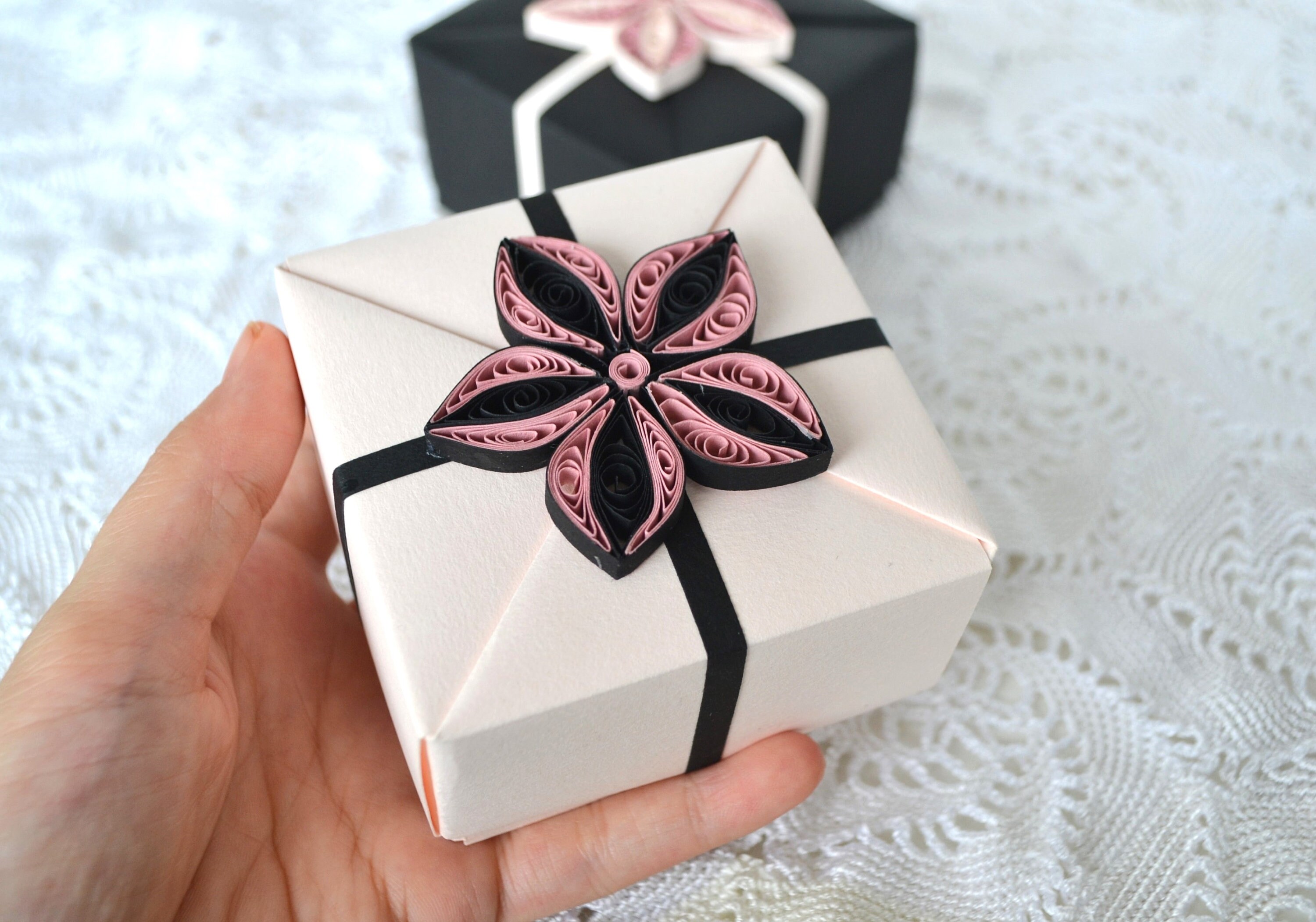 Small Gift Boxes Empty - Finished Origami Gift Boxes With Lids ...