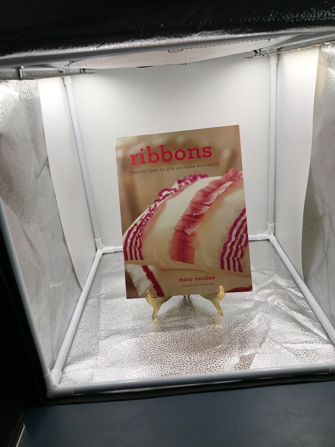 Ribbons: Beautiful Ideas for Gifts and Home Decorations by Mary Norden ...