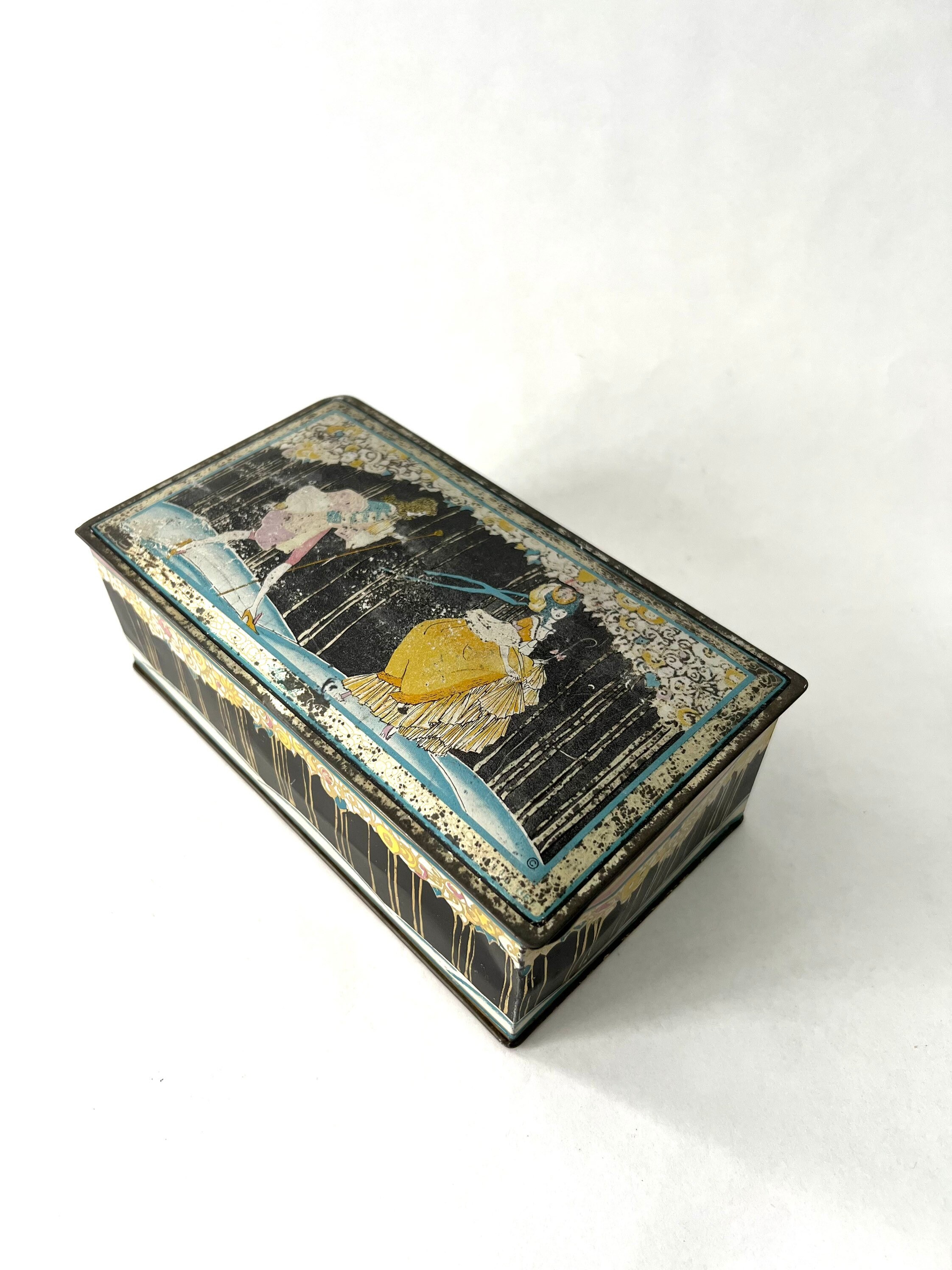 Antique Canco Art Nouveau Hinged Tin Box With 1700s Courtship Scene ...