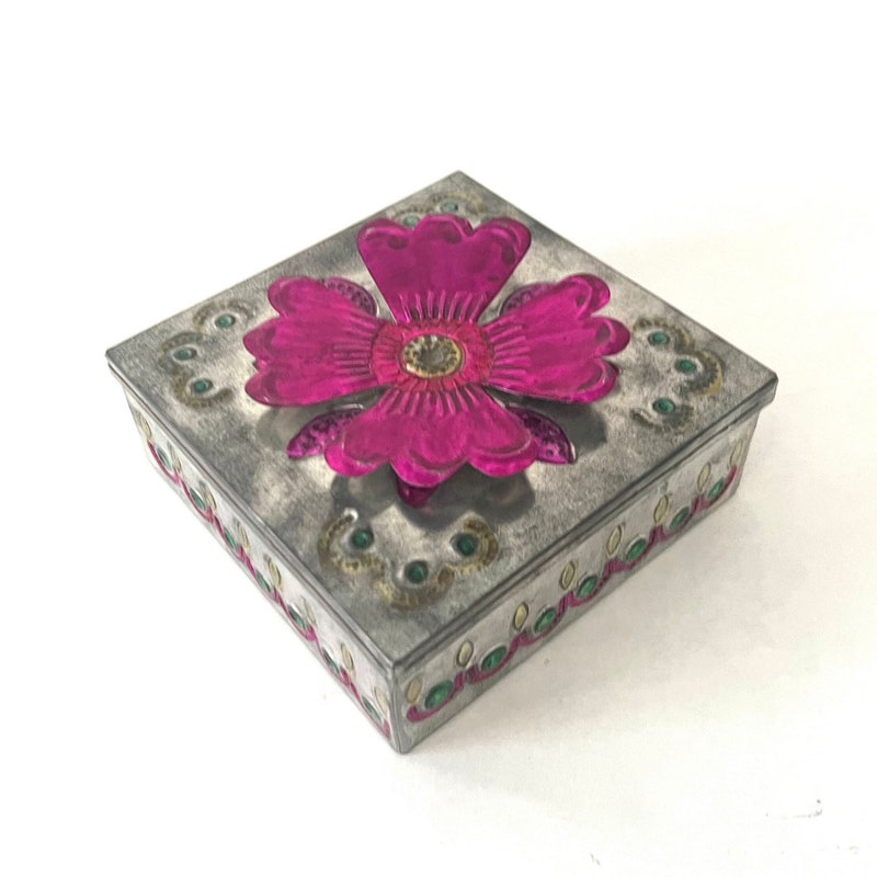Floral Tin Box - Etsy