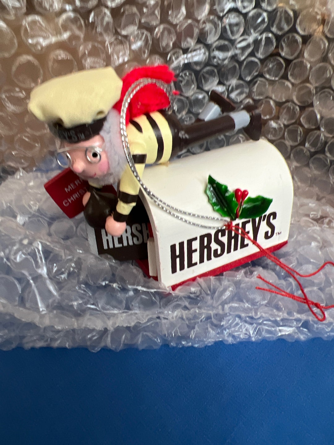 Hershey World Elf Ornament - Mailbox Christmas 1996 - Etsy