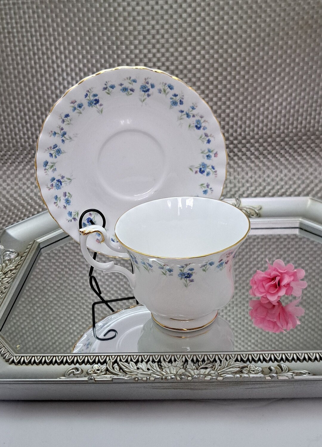 Royal Albert Memory Lane Bone China Teacup - Etsy