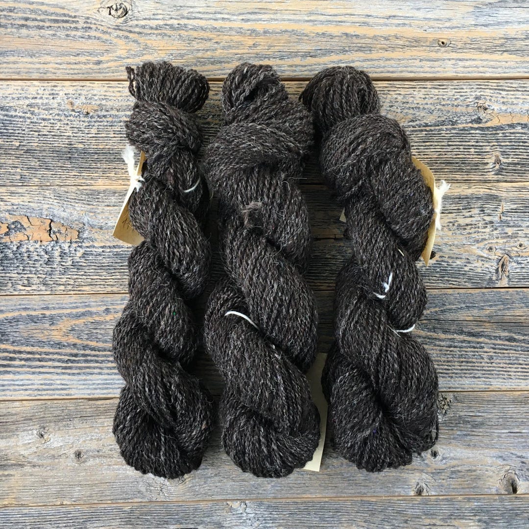 Hand Spun Worsted Yarn - Icelandic Wool Dark Heather Brown and Gray - 5 ...