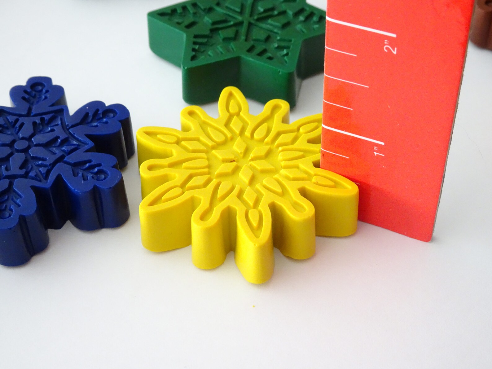 12 Snowflake Crayons Novelty Crayons Christmas Crayons | Etsy