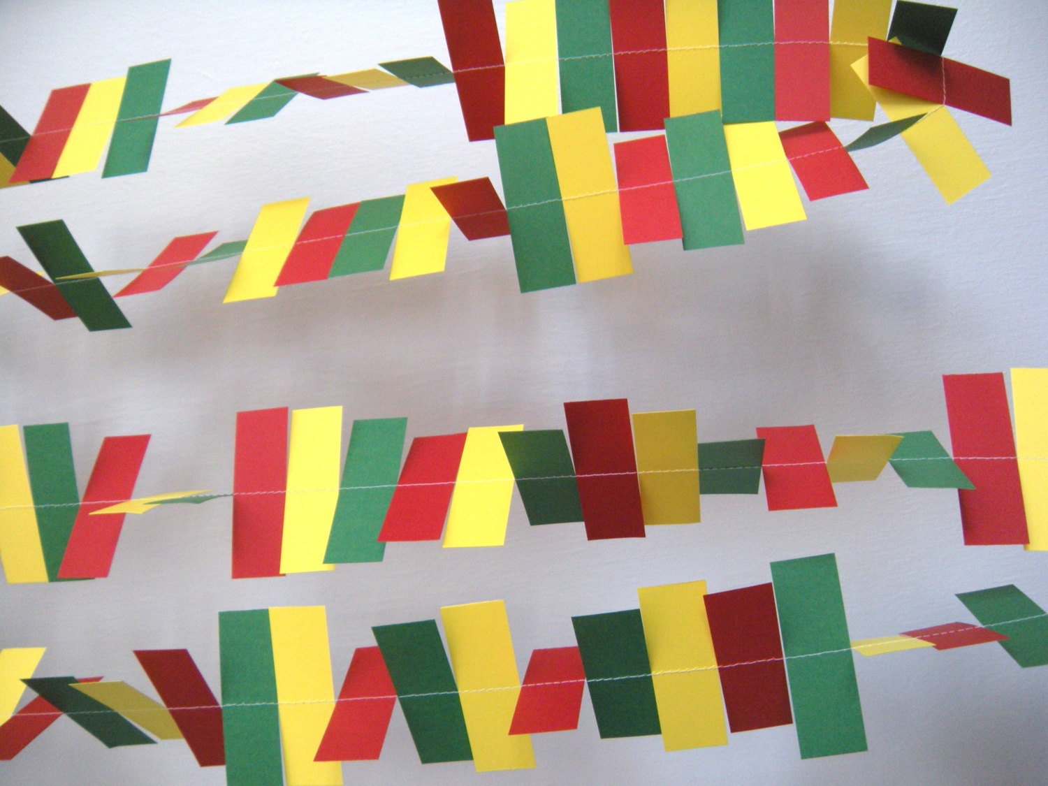 Rasta/ Birthday Party Rectangle Paper Garland 5 Foot Strand - Etsy