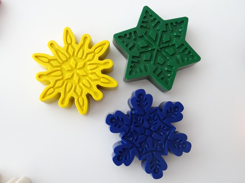 12 Snowflake Crayons Novelty Crayons Christmas Crayons | Etsy