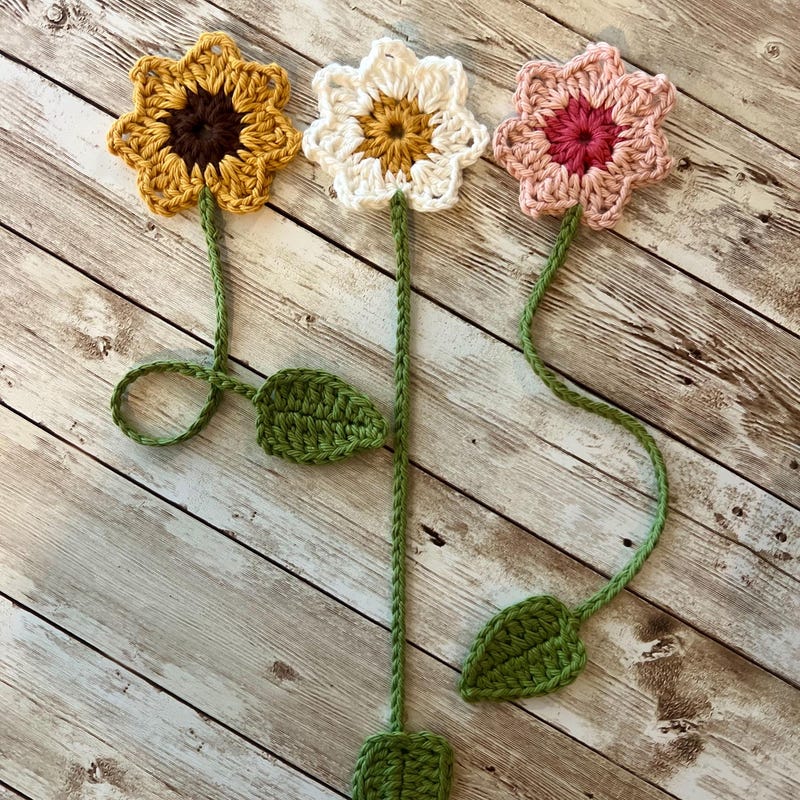 Knitted Bookmark Cat - Etsy