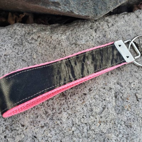 Camo Keychain Key Wristlet Camo Keyfob Camo Key Lanyard | Etsy