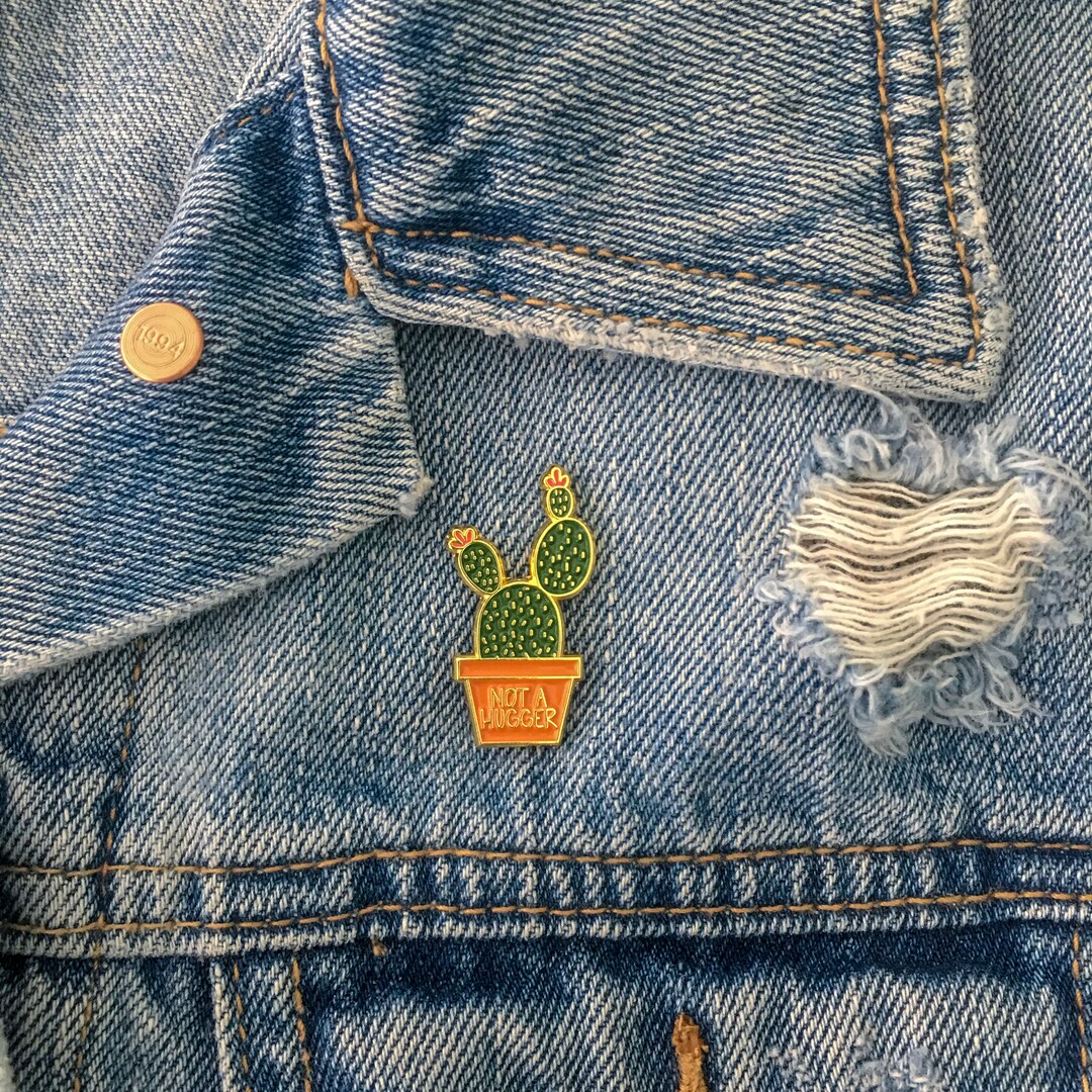 Not A Hugger Lapel Pin | Cactus Humor Lapel Badge - Unique Succulent ...