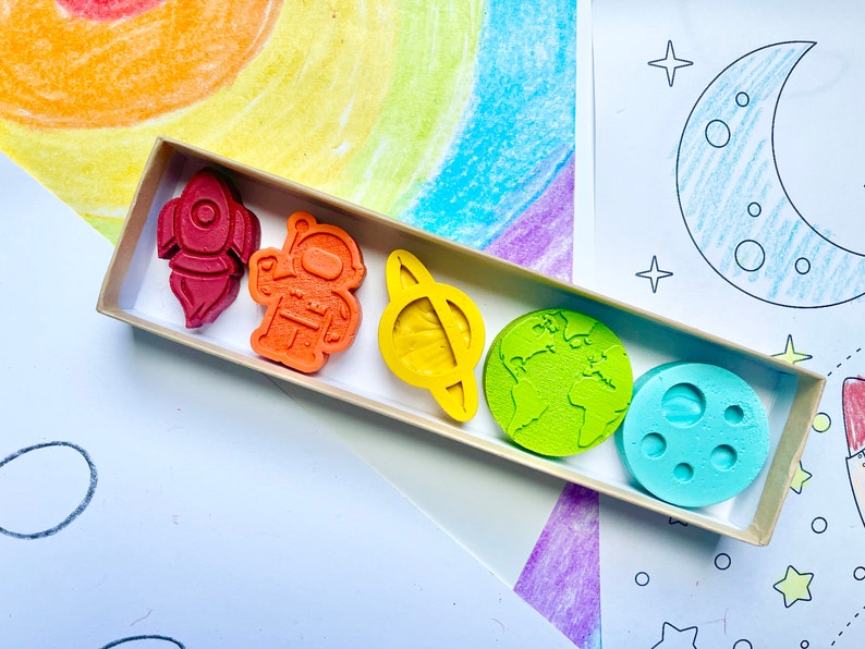 Outer Space Crayons - Astronaut Party Favor - Gifts for Kids - Stocking ...