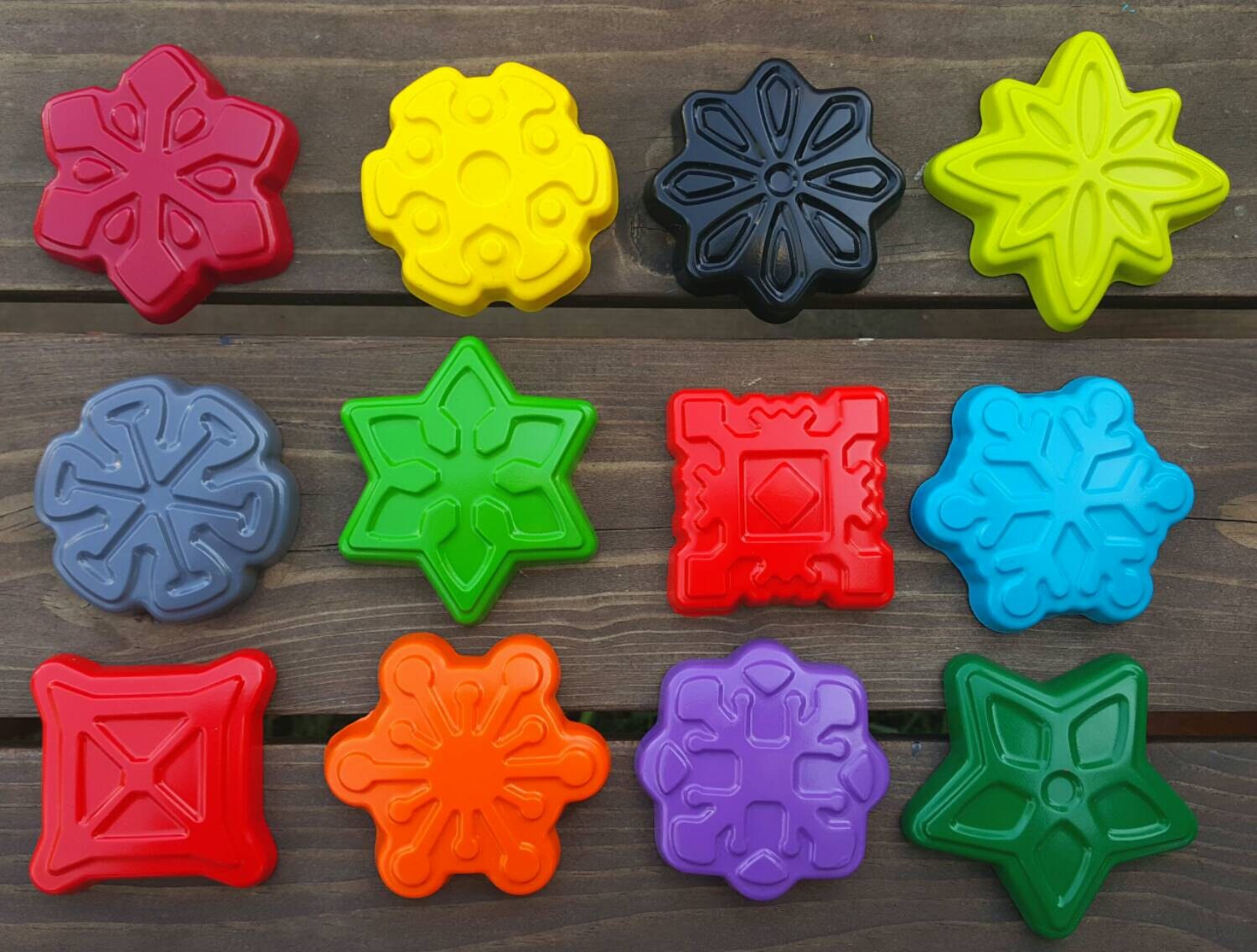 Snowflake Crayons Set of 12 Christmas Crayons Classroom - Etsy