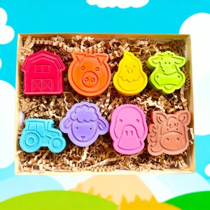Barnyard Crayons - Farm Party Favors - Farm Gifts for Kids - Kids ...