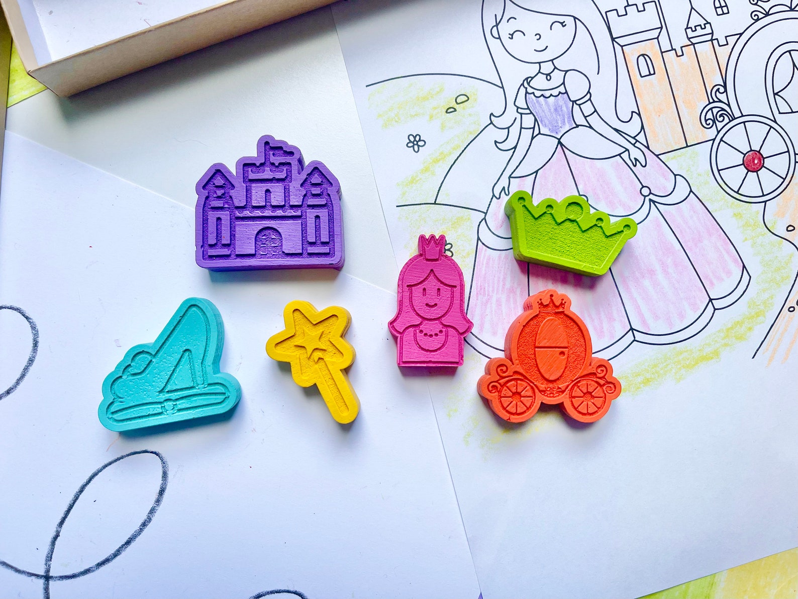 Princess Crayons - Princess Birthday Party Favors - Gifts for Kids ...