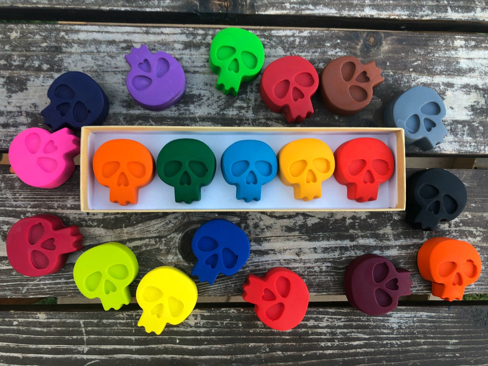 Halloween Skull Crayons Halloween Treats Halloween Gifts - Etsy