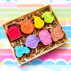 Barnyard Crayons - Farm Party Favors - Farm Gifts for Kids - Kids ...