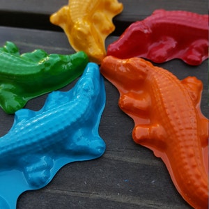 Alligator Crayons Set of 20 - Alligator Party Favors - Alligator ...