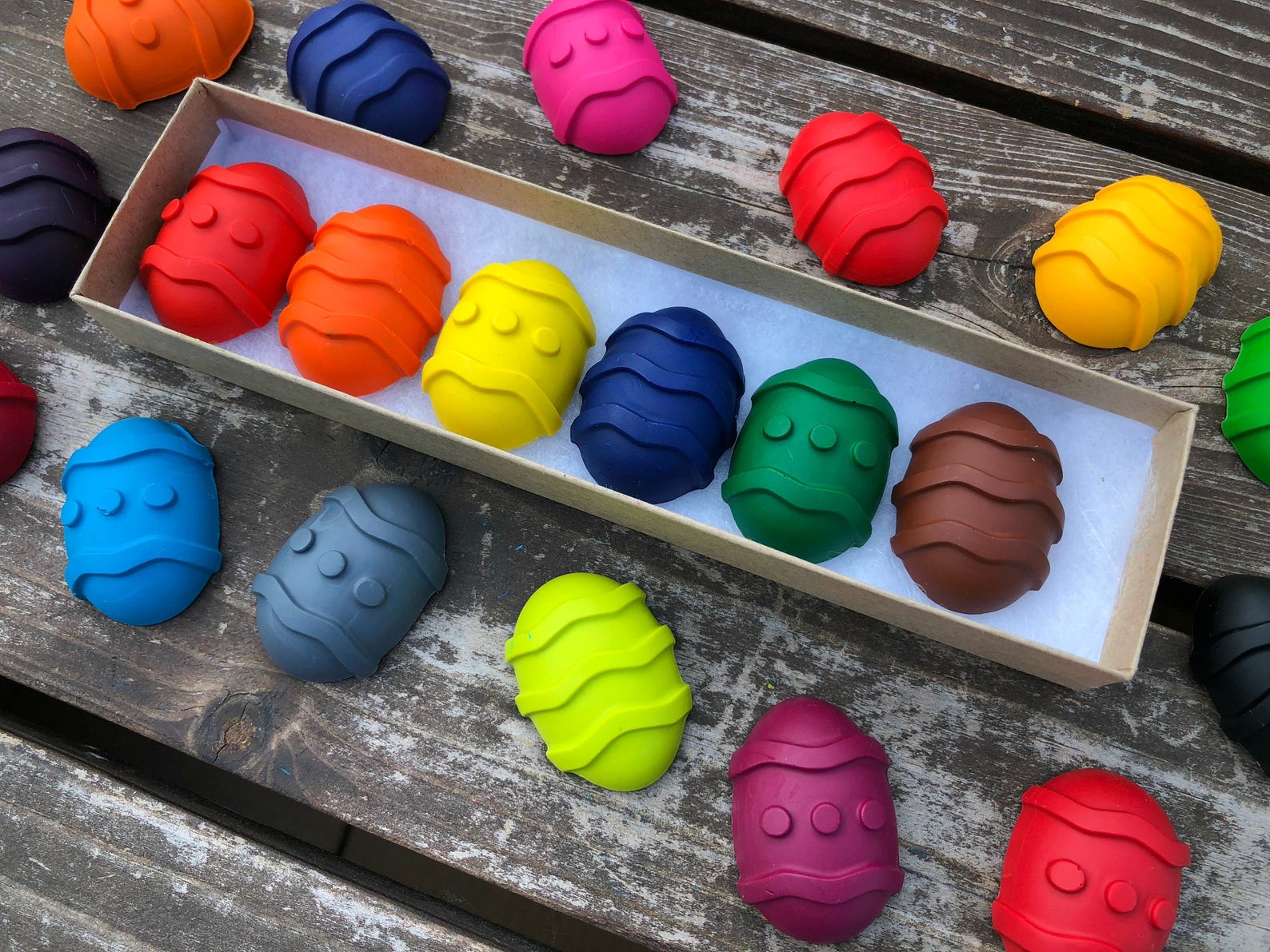 Easter Egg Crayons - Easter Basket Stuffers - Easter Party Favors ...