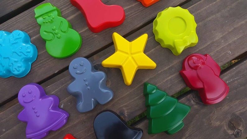 Christmas Crayons Set of 12 Christmas Crayons Stocking - Etsy