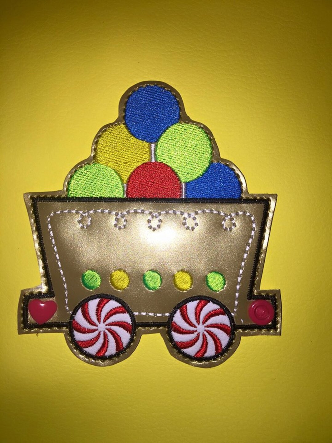 Gingerbread Christmas GUMBALL Train Car Embroidery Design File - 5x7 ...