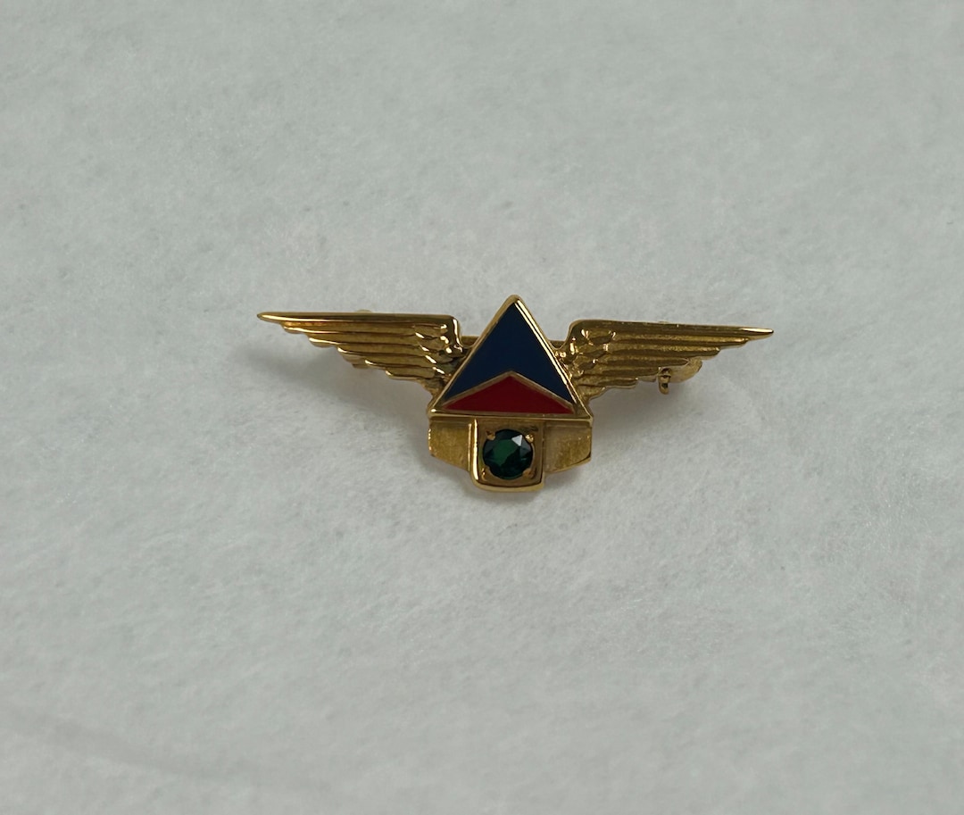 10K Delta Airlines Employee Anniversary 15-year Pin (7) - Etsy