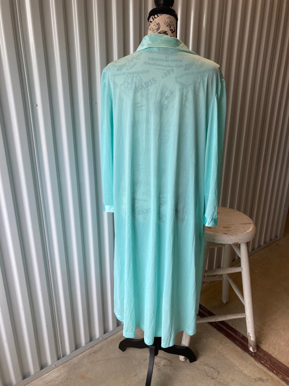 1970s Vanity Fair Robe or Gown - Gem