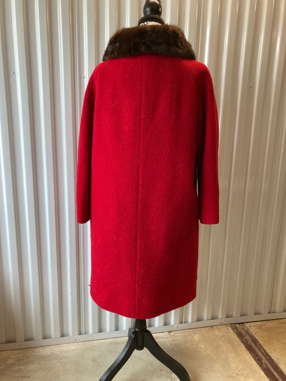 Red Boucle Wool Coat with Fur Collar 1960s - Gem