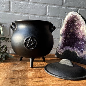 Large Black Cauldron Black Cast Iron Cauldron Witchy Decor Ritual ...