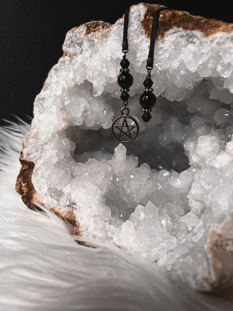 Black Obsidian Pentacle Bookmark: Witchy Book Club Gift - Etsy