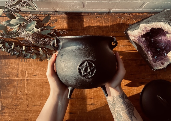 Large Black Cauldron Black Cast Iron Cauldron Witchy Decor - Etsy