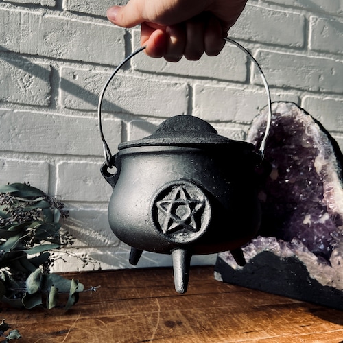 Large Black Cauldron Black Cast Iron Cauldron Witchy Decor - Etsy