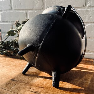 Large Black Cauldron Black Cast Iron Cauldron Witchy Decor Ritual ...
