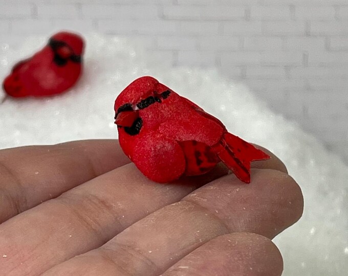 Miniature Cardinal Mushroom Bird, Artificial Mini Artificial Supplies ...