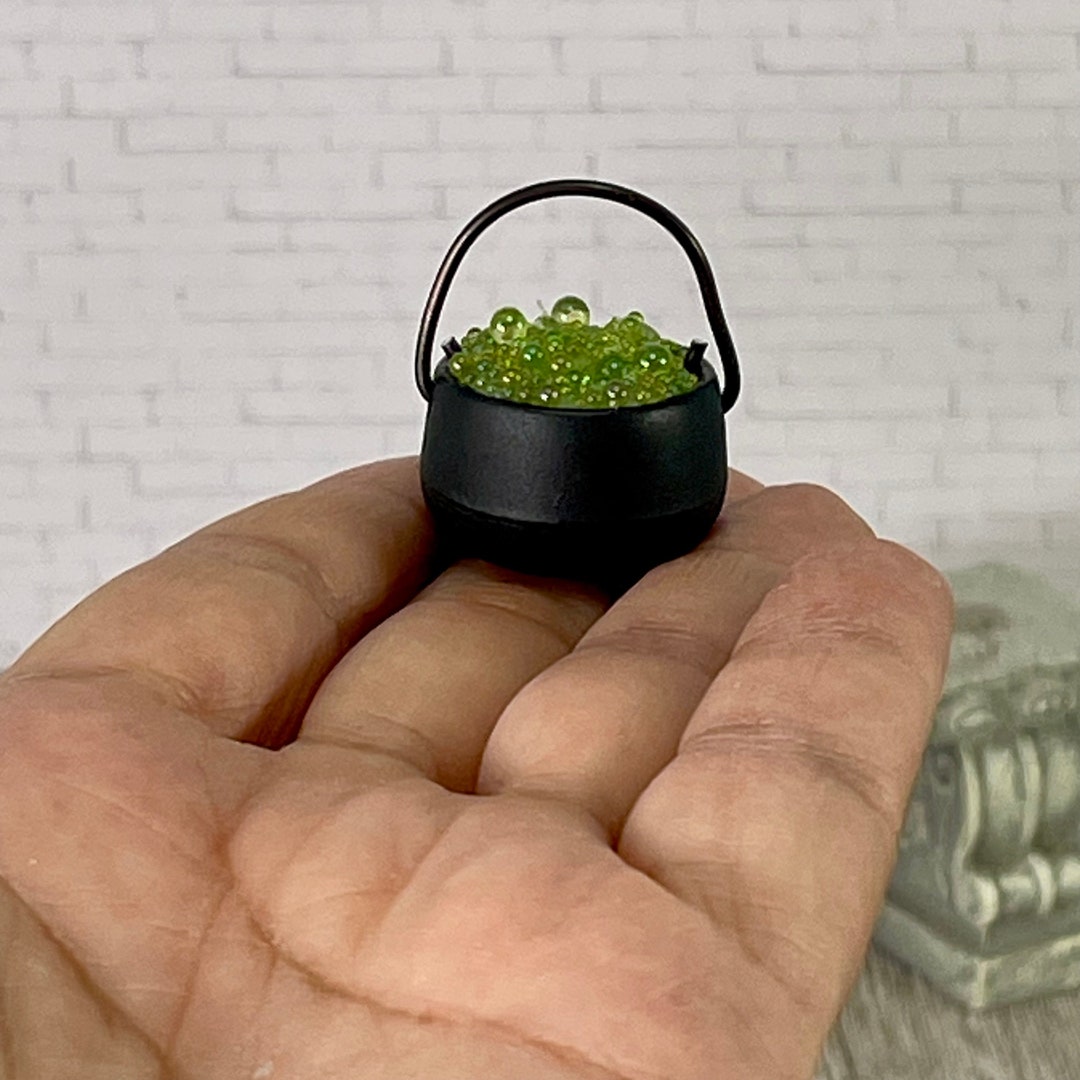 Miniature Halloween Cauldron, Bubbling Cauldron, Dollhouse Miniature ...