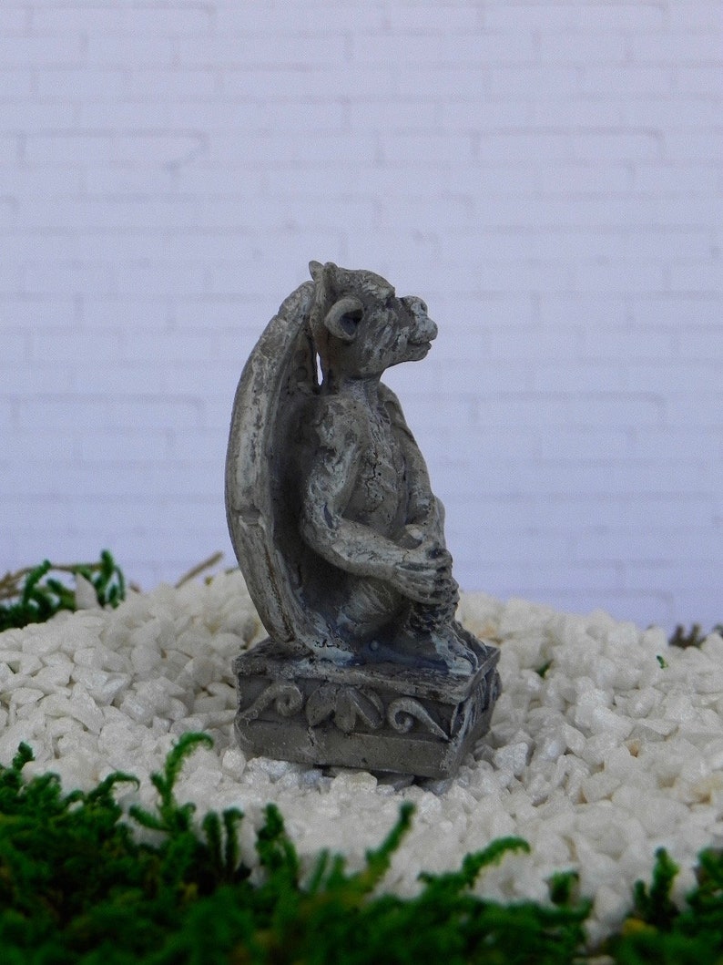 Miniature Gargoyle Halloween Miniatures Resin Gargoyle - Etsy