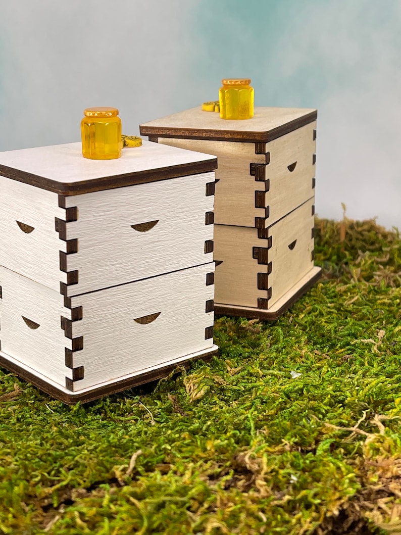 ONE Miniature Bee Hive, Miniature Beehive, Miniature Honey Jar, Bee ...