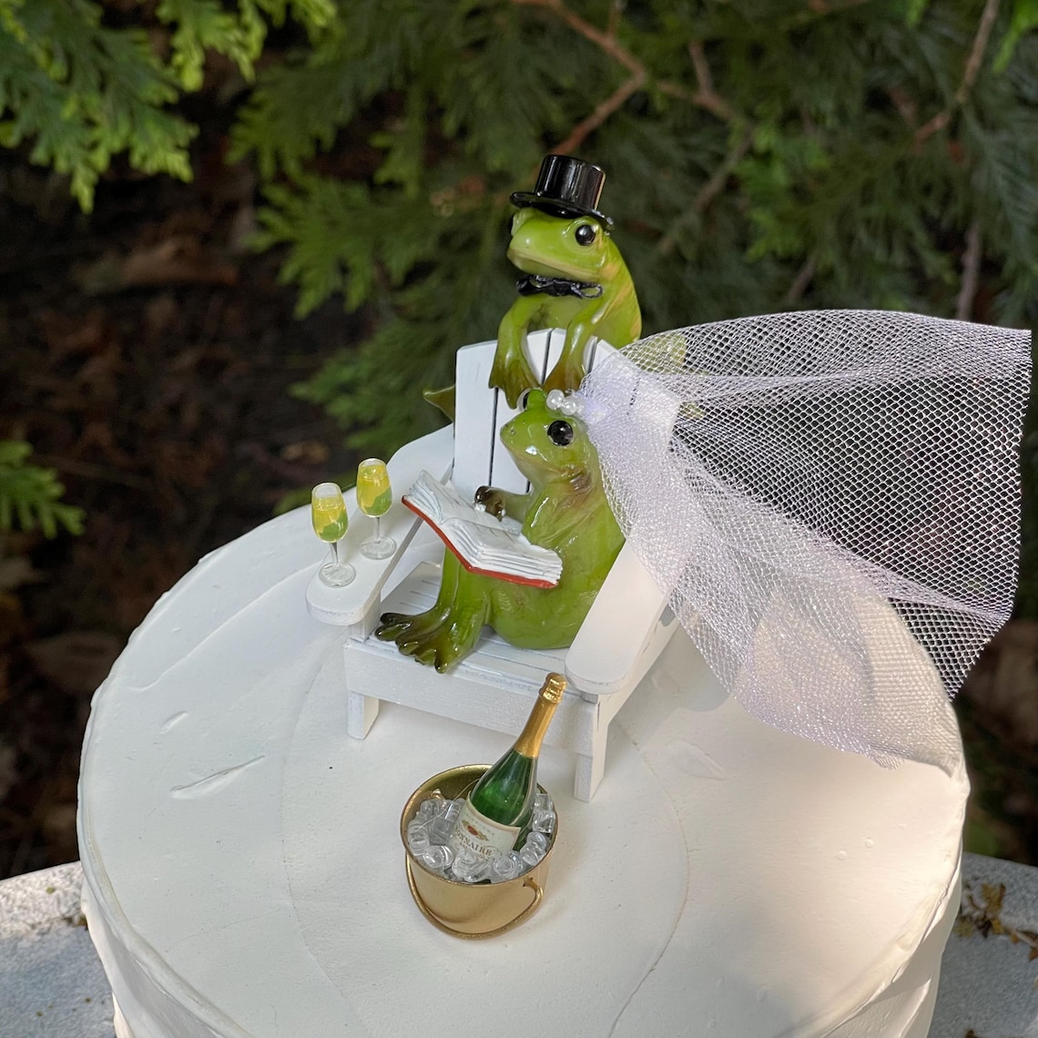 Miniature Frog Wedding Cake Topper, Mr & Mrs Bride Groom, Anniversary ...