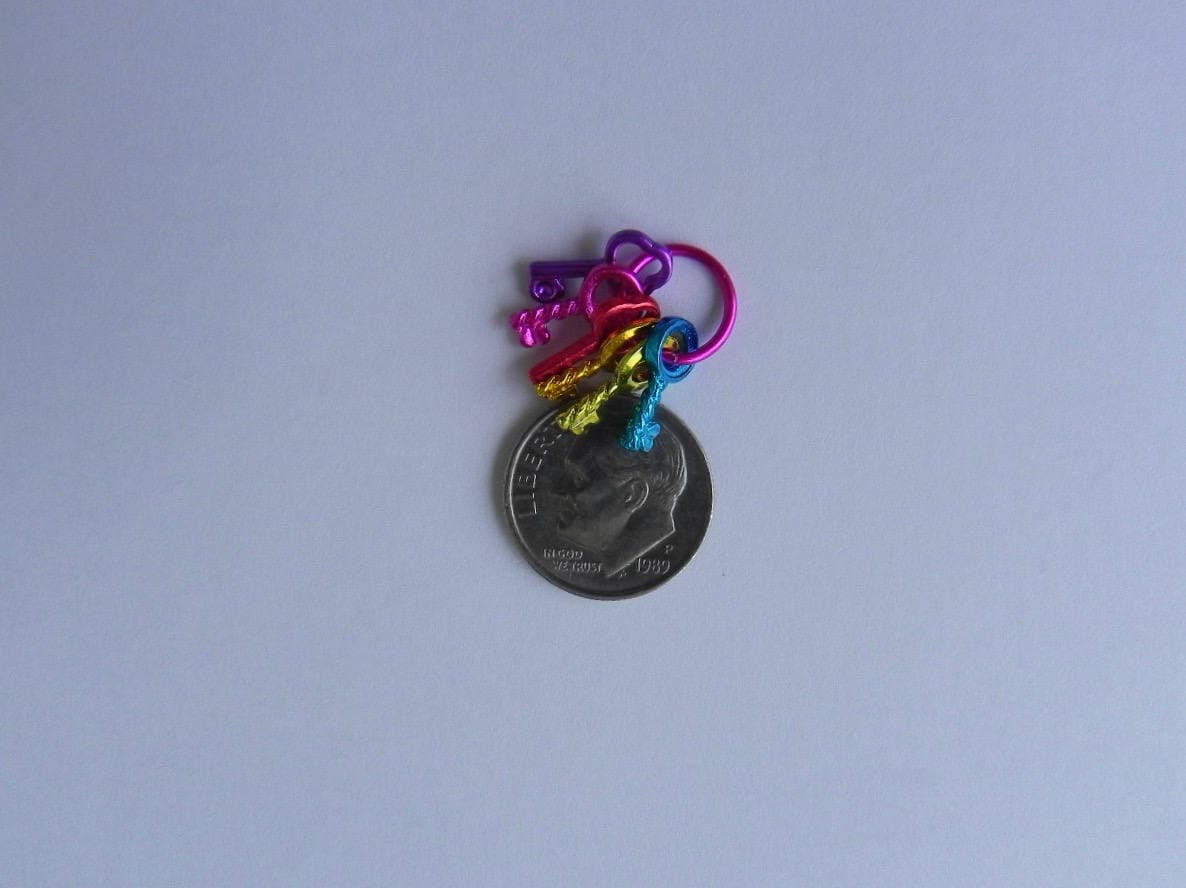Miniature Keys, Dollhouse Keys, Colorful Mini Key Set, Keys for Fairy ...