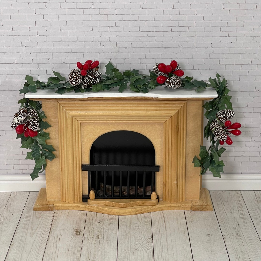 Dollhouse Christmas Garland 1:12 Scale, Xmas Decoration, Artificial ...