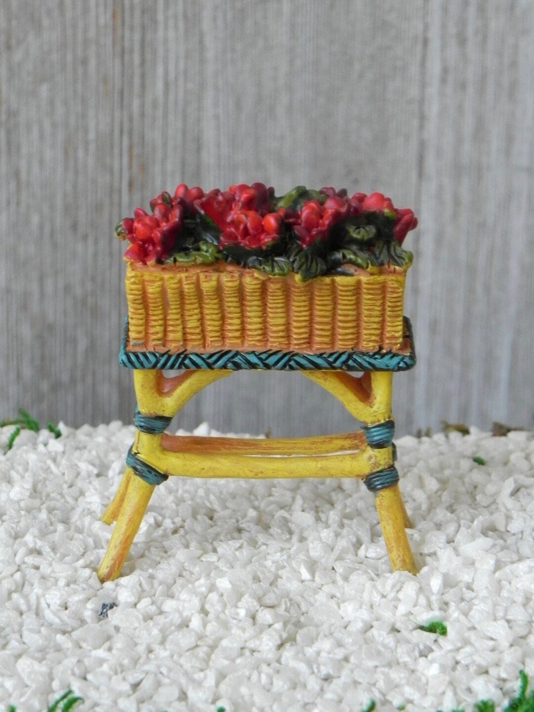 Miniature Plant Stand, Artificial Geranium Flowers, Fairy Garden ...