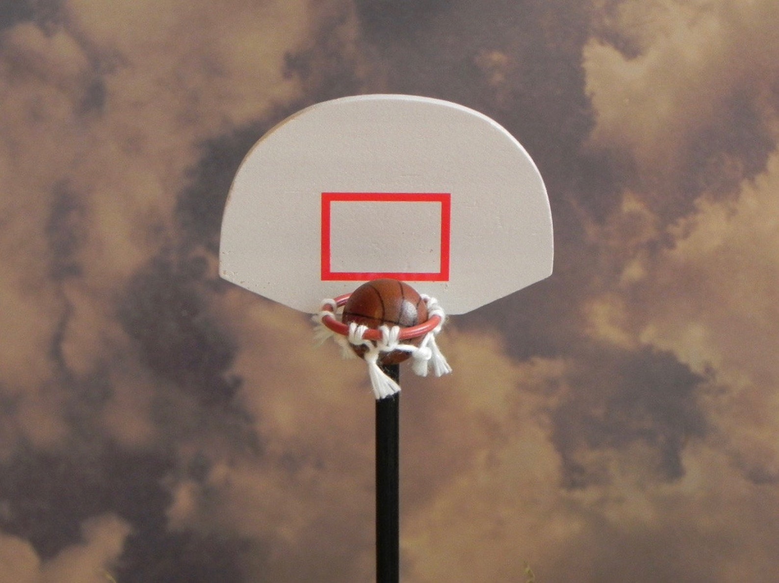 Miniature Basketball Hoop, Miniature Basketball, Fairy Garden ...
