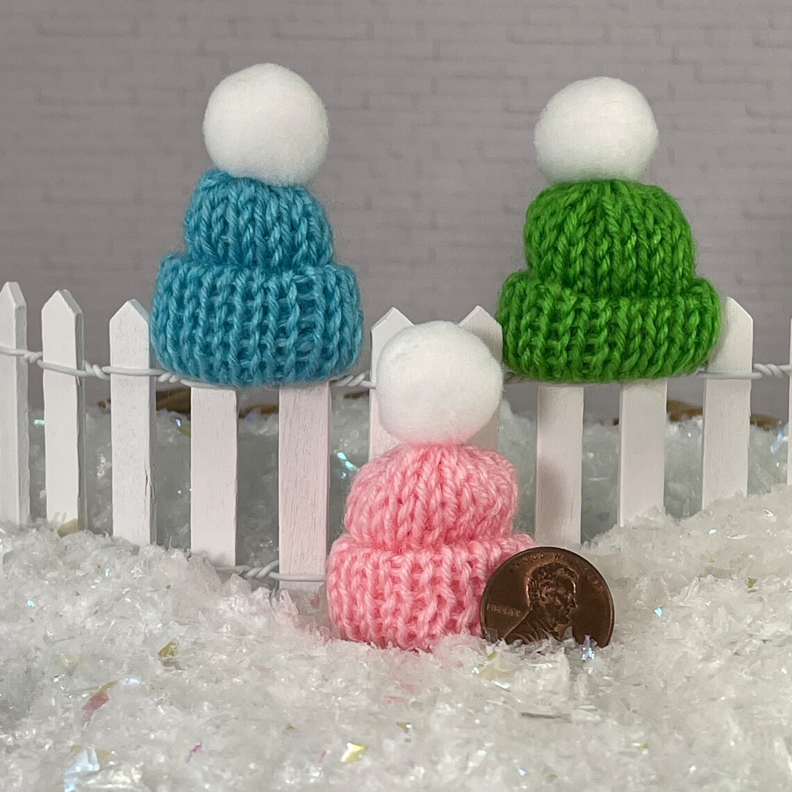 ONE Miniature Snowman Knit Hat, Craft Supplies, Accessories for Snowman ...