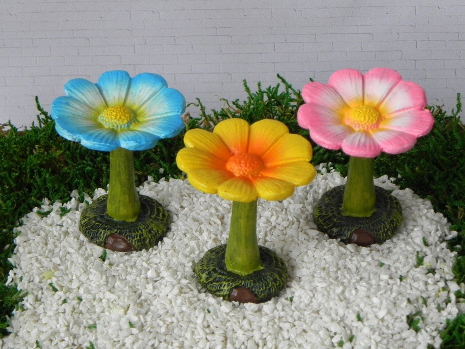 Miniature Bird Bath, Flower Shape, Assorted Colors, Fairy Garden ...