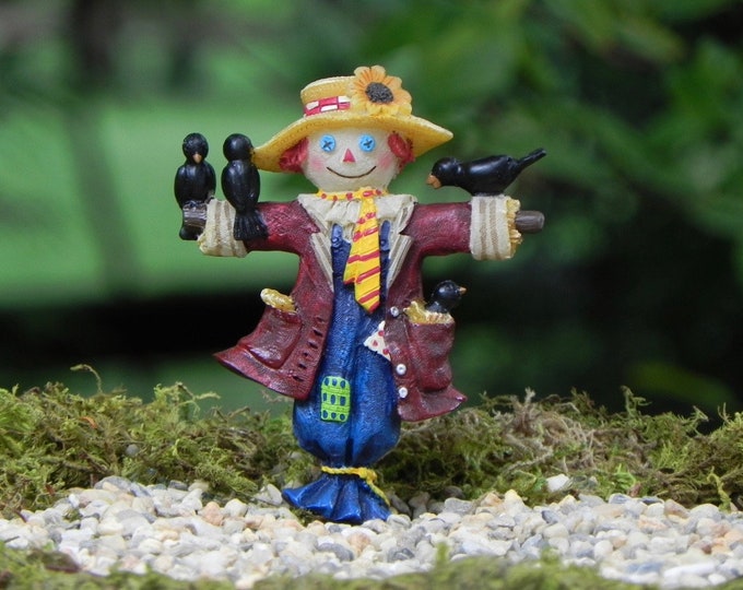 Miniature Scarecrow Fairy Garden Halloween Accessory, Fall Accessories ...