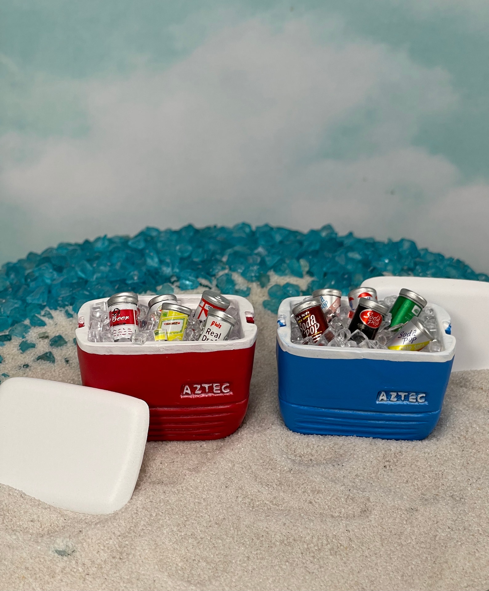 Miniature Cooler Ice Chest Dollhouse Miniatures 1:12 Scale - Etsy