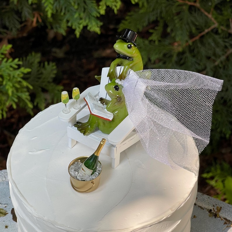 Miniature Frog Wedding Cake Topper, Mr & Mrs Bride Groom, Anniversary ...